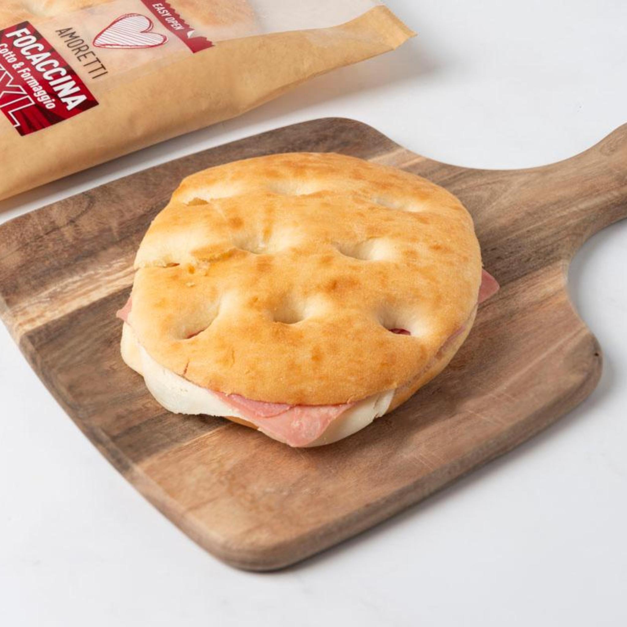 Acquistare Focaccina maxi con prosciutto cotto e scamorza online