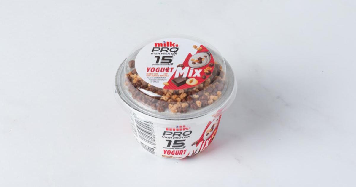 Acquistare PRO High Protein Yogurt mix con cioccolato e nocciole online